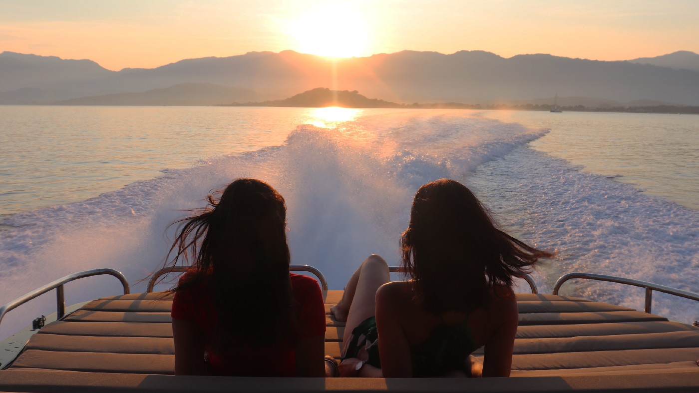 Offshore Marine - LiFE Style Magazine